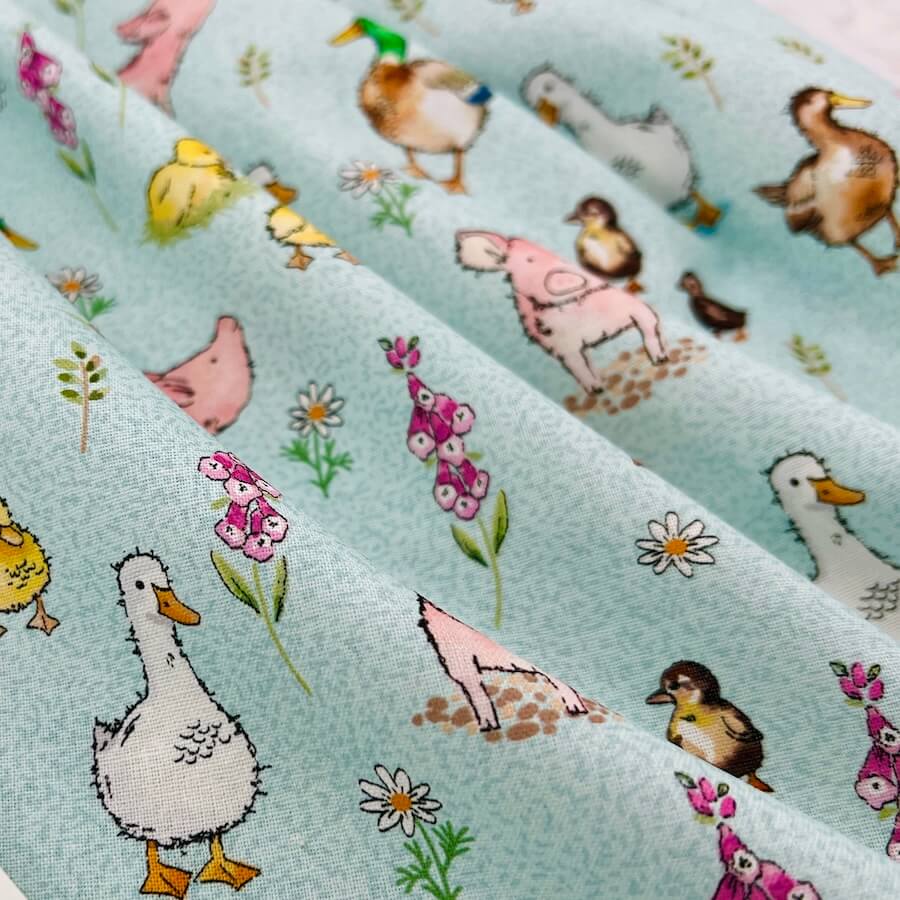100% Cotton Poplin – Farmyard Friends | 1st For Fabrics